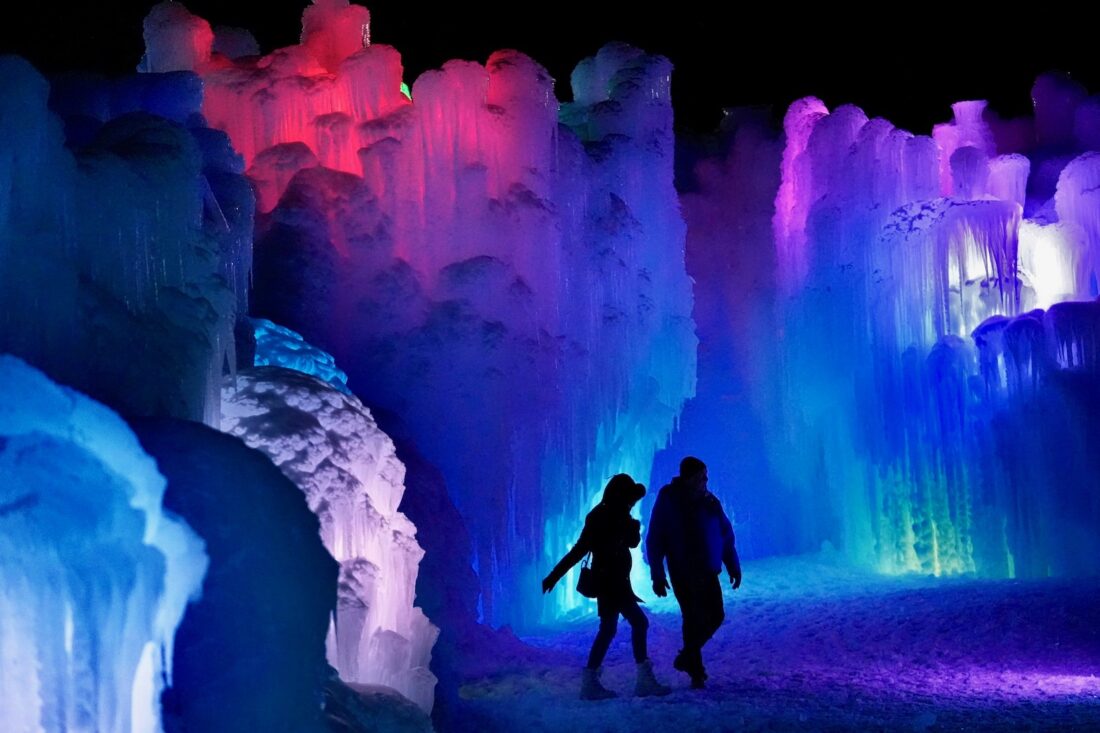 Catching attention: Dazzling Ice Castles draw tourists to New Hampshire ...